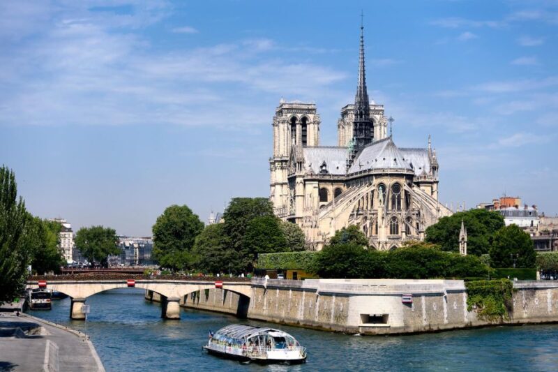Paris: Ste-Chapelle, Conciergerie, Notre Dame Private Tour - A Closer Look at the Itinerary and Highlights  