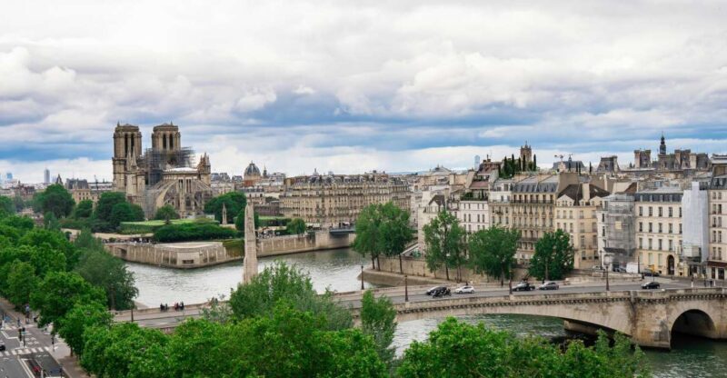 Paris: Ste-Chapelle, Conciergerie, Notre Dame Private Tour - FAQs  