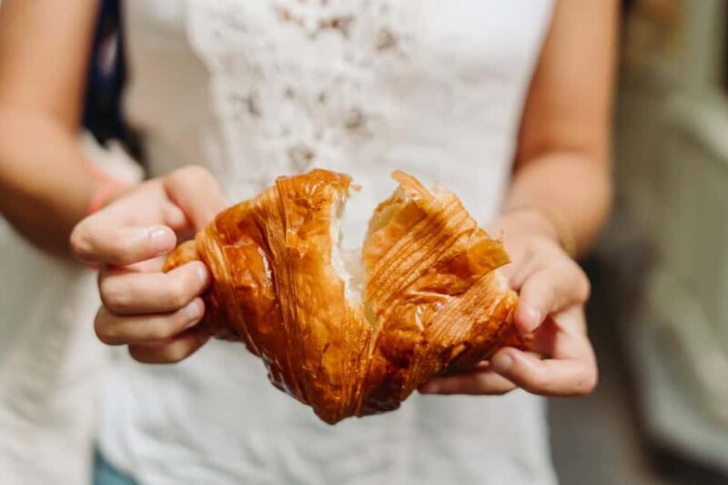 Paris: Taste of Montmartre Food & Wine Walking Tour - Key Points