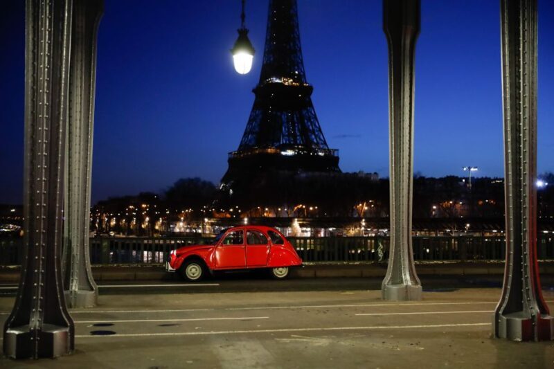 Paris :Tour 2CV Paris Secret - Introducing the Paris: Tour 2CV Paris Secret