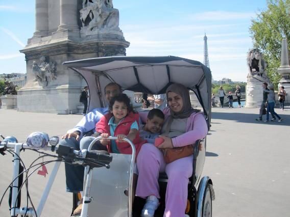 Paris Tuk-Tuk: 2, 4 or 6H First Highlights & Parisian Areas - Why Choose This Tour?