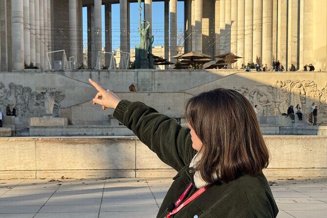 Paris World Fairs Walking Tour Top Sights Along the Seine River - Key Points