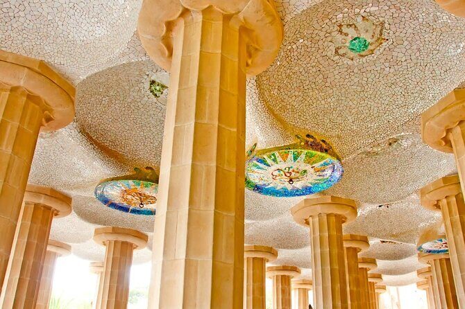 Park Guell Guided Tour with Skip the Line Ticket - Key Points