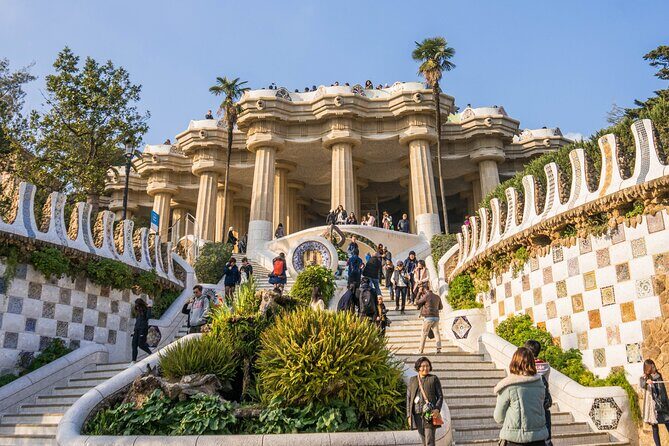 Park Guell Guided Tour with Skip-the-Line Ticket - Detailed Breakdown of the Itinerary and Experience