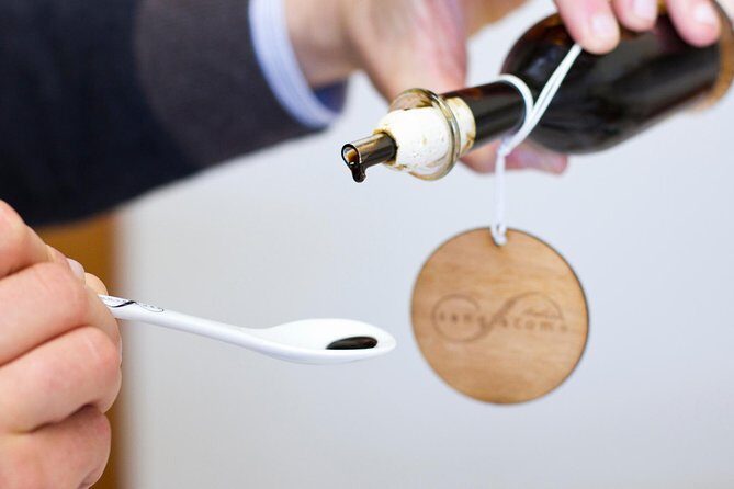 Parmigiano Reggiano & Aceto Balsamico tour with lunch - Key Points