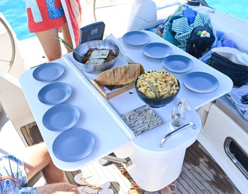 Paros: Iraklia, Schinoussa, & Naxos Sailing Tour with Lunch - A Deep Dive into the Experience