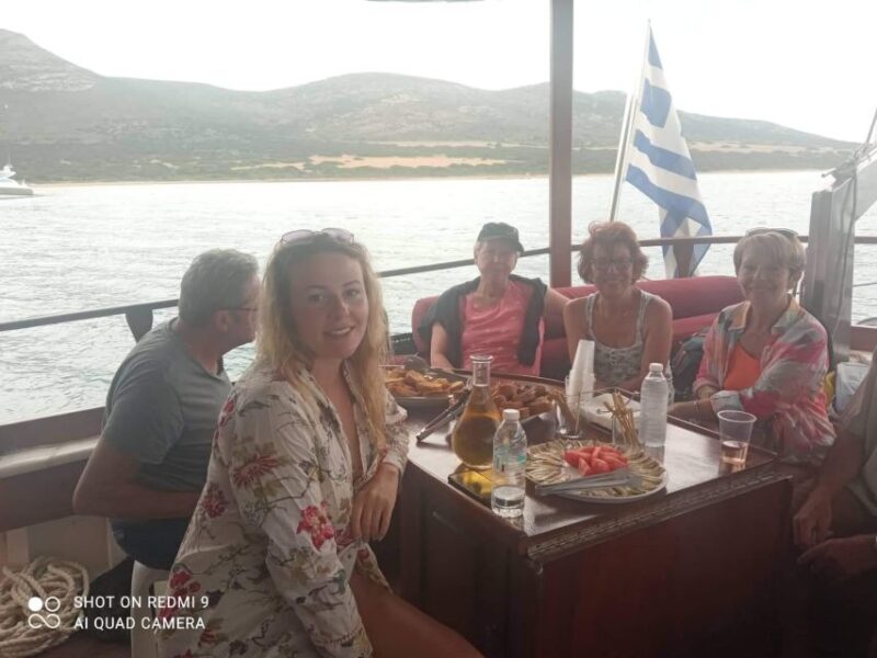 Paros: Traditional Gulet Shared or Private Island Cruise - Who Is This Tour Best For?