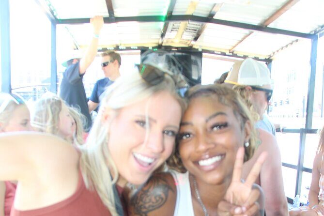 Party while Riding through Downtown Nashville - An In-Depth Look at the Nashville Party Bus