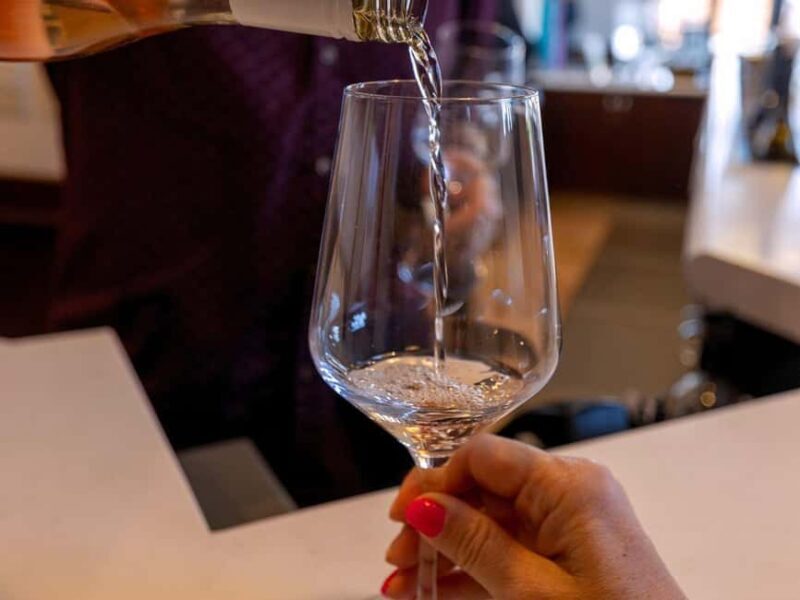 Paso Robles & Atascadero: 3-Winery Tour Including Lunch - FAQs