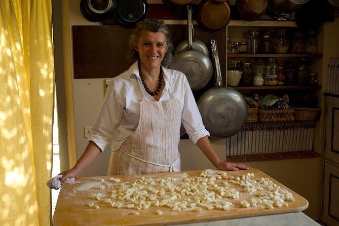 Pasta and Pizza cooking class in Cortona - Introduction