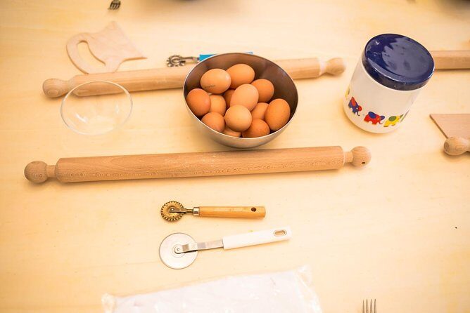 Pasta and Tiramisu class with Mamma in Spoleto - Key Points  