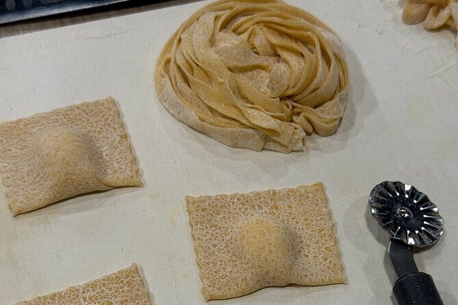 Pasta Fettuccine, Ravioli and Tiramisu Cooking Class in Florence - FAQ  