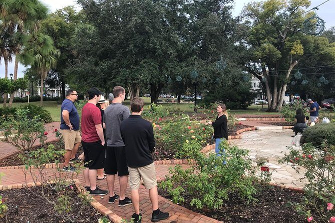 Peacocks, Presidents and Puzzles - The Winter Park Walking Tour + Boat - FAQ