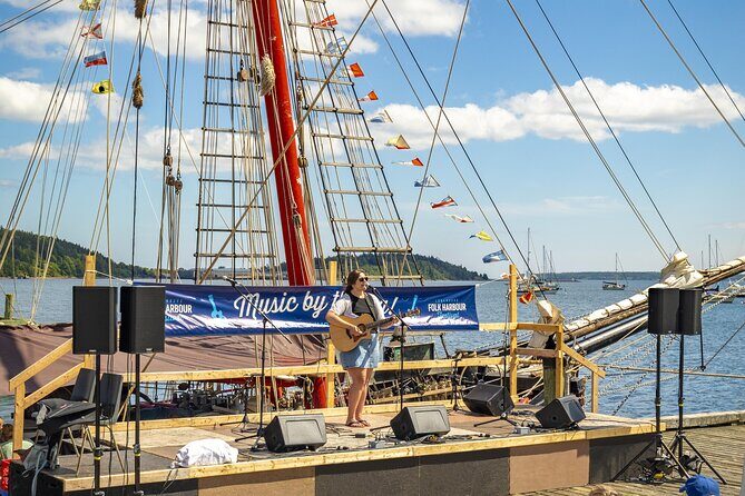 Peggy's Cove and Lunenburg- 6 hour Tour - Who Should Book This Tour?
