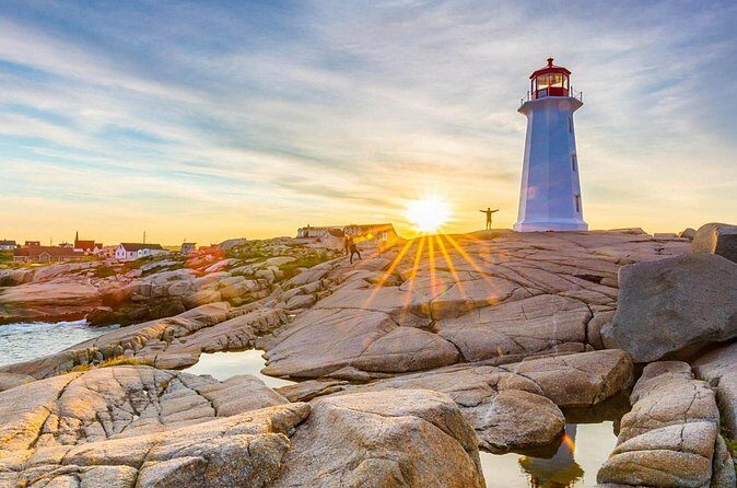 Peggys Cove Tour in Private Vehicle - FAQs