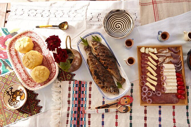 Peles castle and authentic Romanian village experience - day trip - Key Points