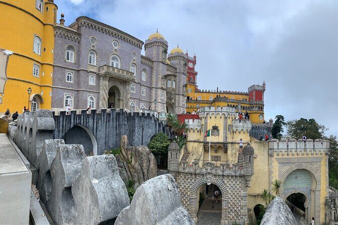 Pena Palace and Villa de Sintra Private Half Day Tour - FAQ