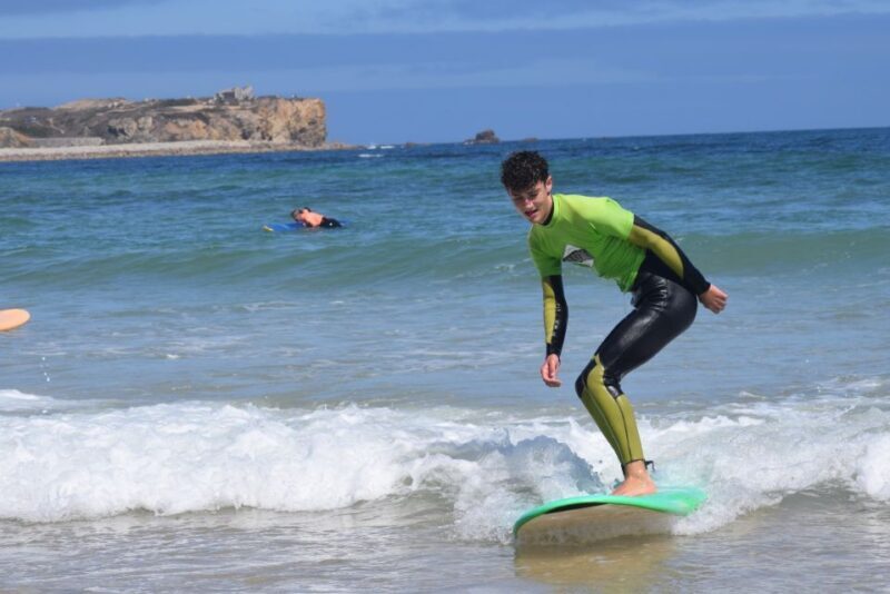 Peniche: Surfing Lessons for all surf levels - An overview of the Peniche surf experience