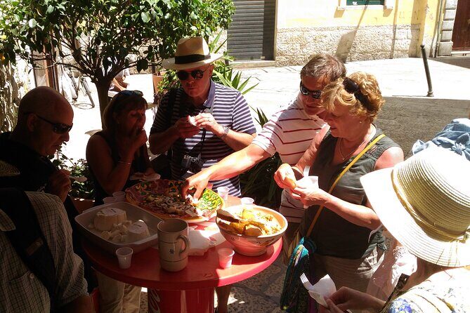 People of Bari unusual guided tour - The Sum Up