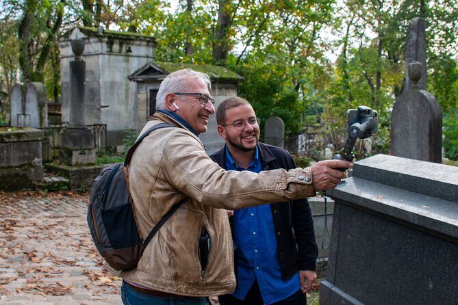 Père Lachaise Cemetery Tour: A Stroll Through Immortal History - Who Should Consider This Tour?