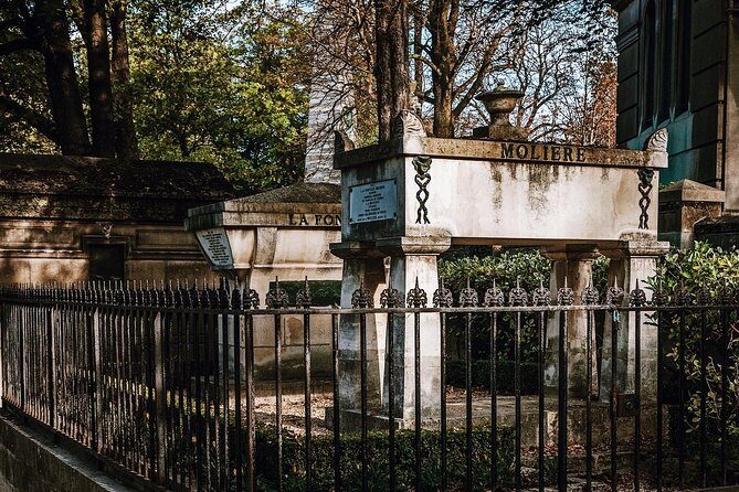 Père Lachaise Cemetery Walking Tour - Semi-Private 12ppl Max - Detailed Breakdown of the Experience