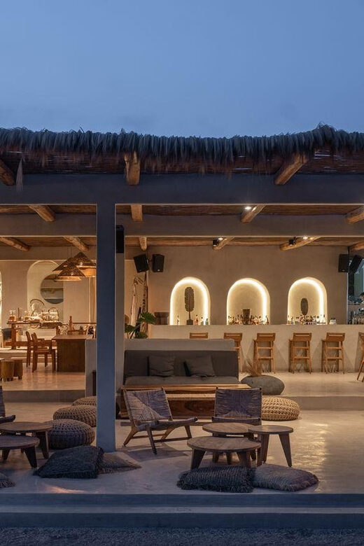 Perivolos: Beach Experience at Wet Stories - Authentic Insights from Guests