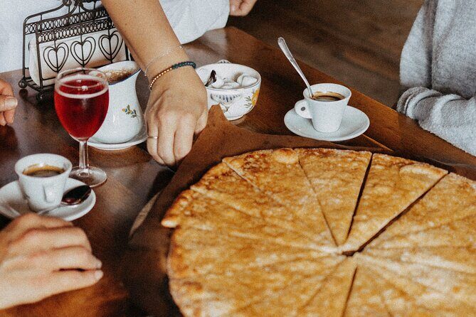 Pérouges & Annecy Private Day Trip with Food Tasting from Lyon - Real Experiences from Travelers