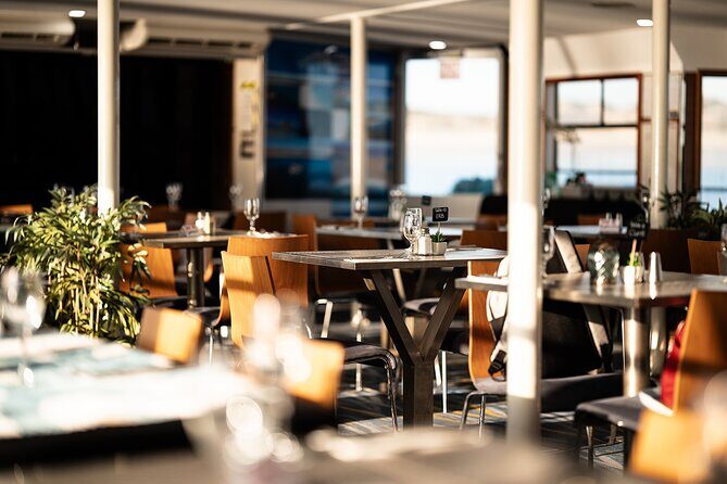 Perth Swan River Lunch Cruise - Food and Dining Experience