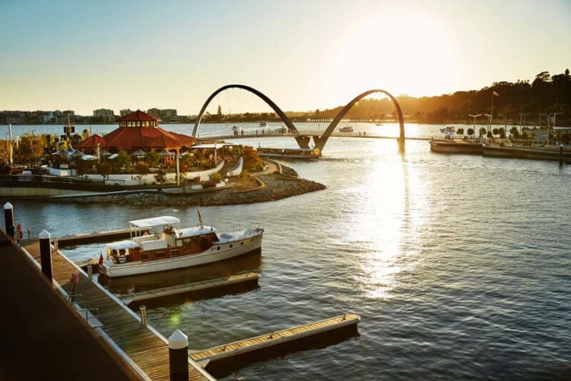 Perth Tailored 3-Hour Private Tour for The Travel Chameleon - Key Points