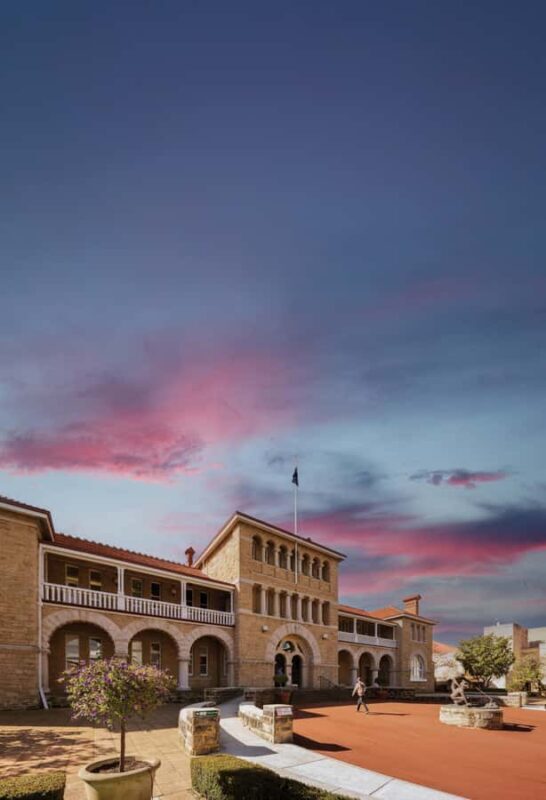 Perth: The Perth Mint Gold Tour - Introduction