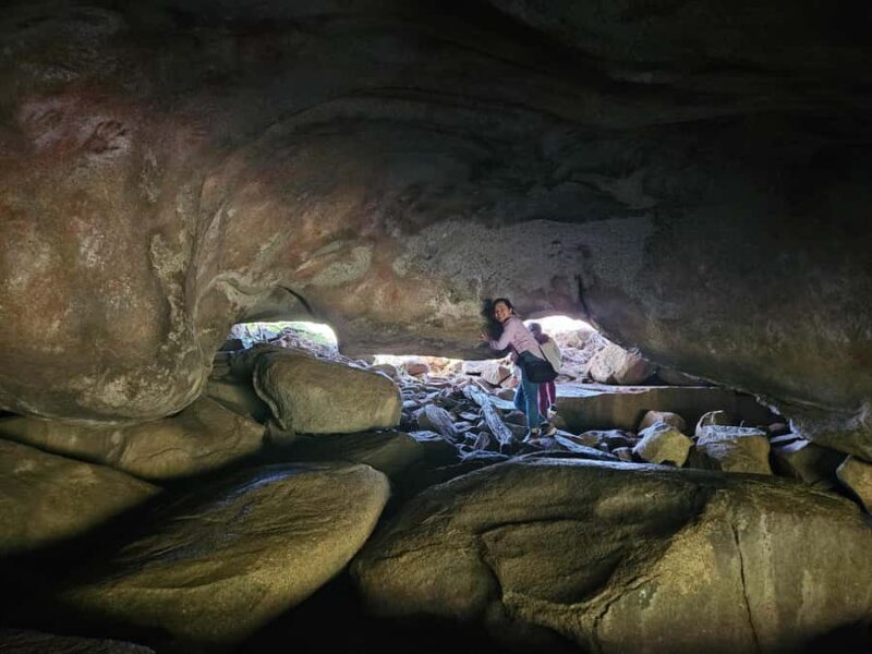 Perth: Wave Rock, Mulka's Cave, and York (Full Day Tour) - Practicalities and Tips