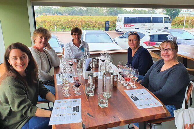 Perth Wine Region and Mandoon Estate - Guided Kayak Tour - An In-Depth Look at the Tour Experience