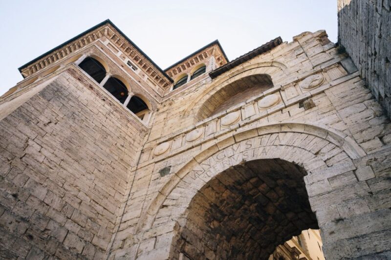 Perugia: Old Town Walking Tour, Piazza IV Novembre - The Sum Up