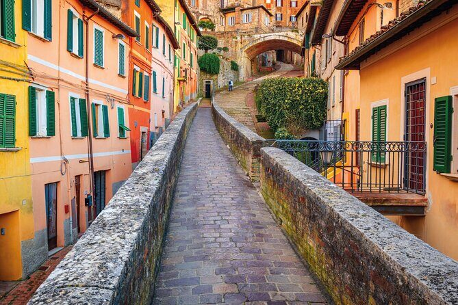 Perugia Walking Tour with Audio and Written Guide by a local - FAQ