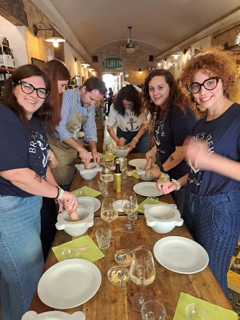 Pesto cooking classes - Trattoria Turin Sestri Levante - Experiences - Key Points