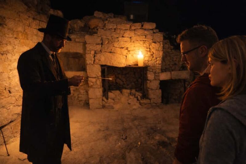 Phantom Pursuit: Sydney Rocks Investigation Tour - Key Points