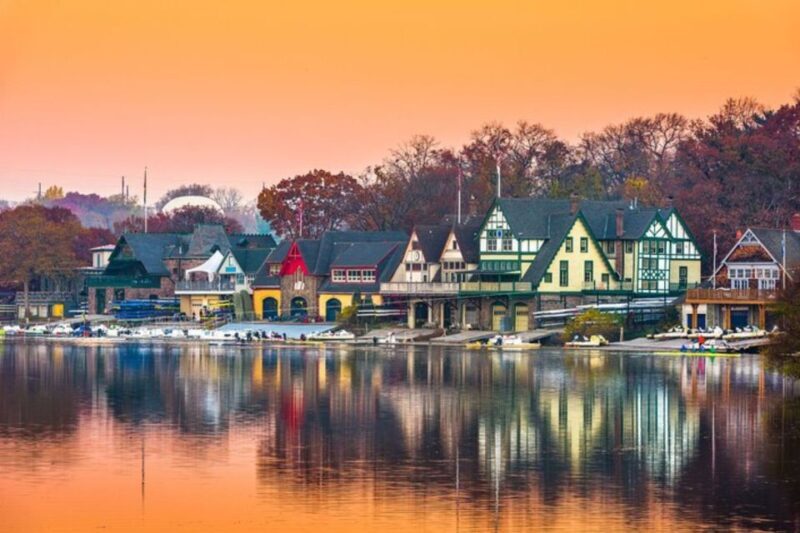 Philadelphia: Private custom tour with a local guide - Key Points