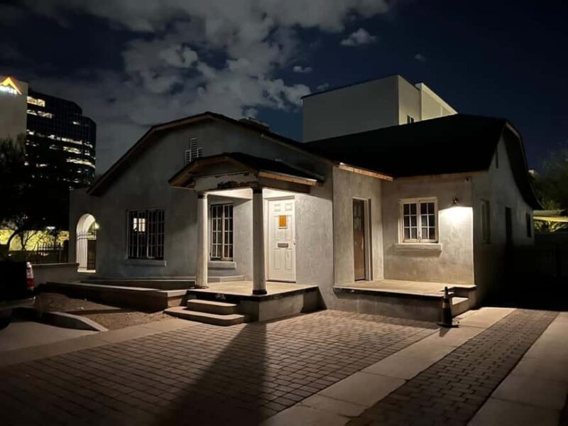 Phoenix: Murders & Mysteries True Crime Car Ghost Tour - A Deep Dive into the Experience