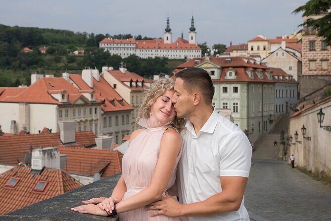 Photo Shoot for couple in Prague - Practical Details and Tips