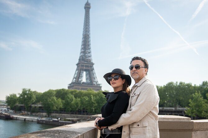 Photo shoot in the Eiffel Tower area - Cancellation Policy