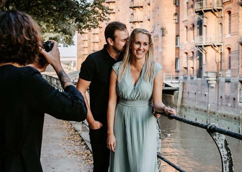 Photo shoot tour in Hamburg with professional photographer Stefanie - The Sum Up