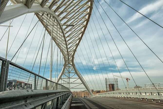 Photo Tour in the Ostiense district: forfeiture and redevelopment - An In-Depth Look at the Tour Itinerary