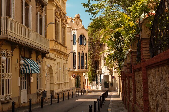 Photo Walking Tour Sitges Experience Beaches and Town - Authentic Experiences and Guest Insights