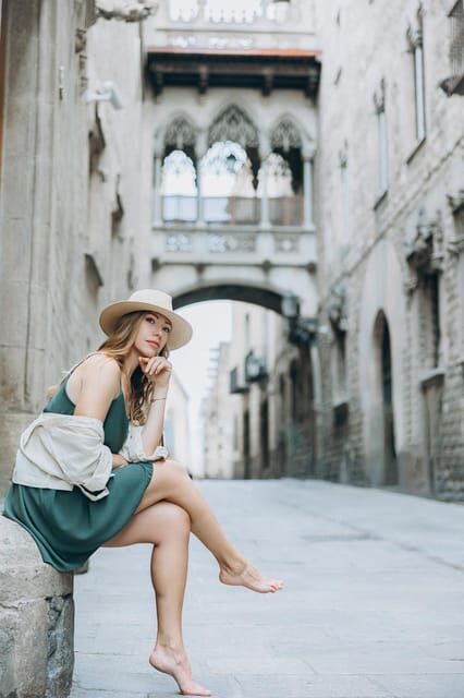 Photographer in Barcelona - Who Should Consider This Experience?