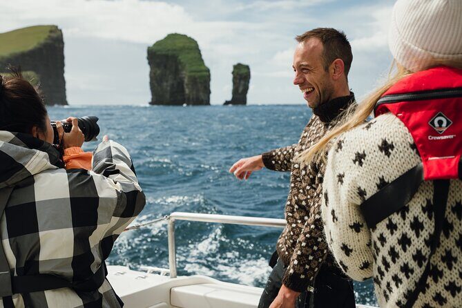 Photography Boat Tour in Vágar - Practical Considerations