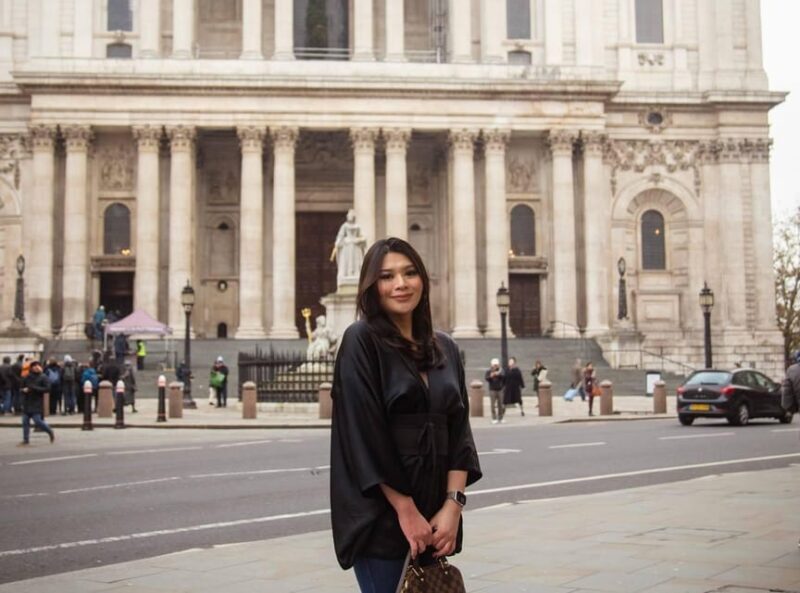 Photoshoot at Notting hill,Covent Garden,St Paul Cathedral - What Do the Reviews Say?