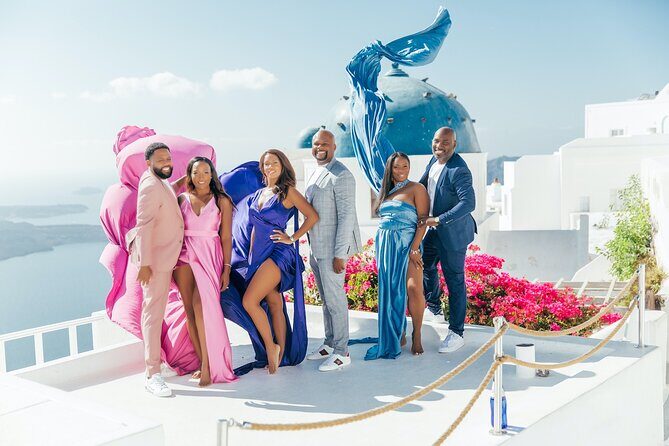 Photoshoot in Flying Dresses in Santorini - Key Points