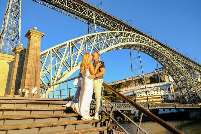 Photoshoot Unforgettable in Porto - Couple or Single - The Itinerary and Photo Spots