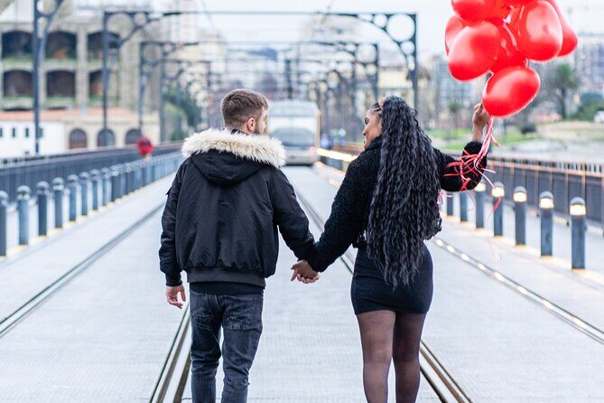 Photoshoot Unforgettable in Porto - Couple or Single - The Sum Up