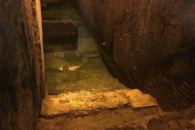 Piazza Navona and Trevi District Underground Pass with Audioguide - FAQs